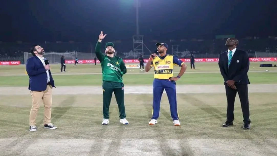 عکس لخت سینه